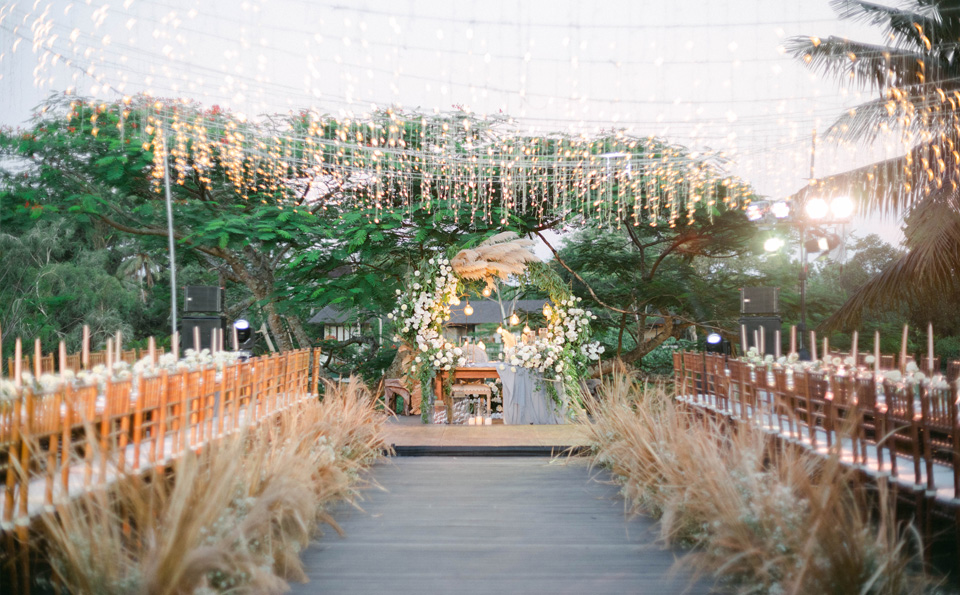 Tree Bar Terrace | Weddings at Maya Ubud Resort & Spa